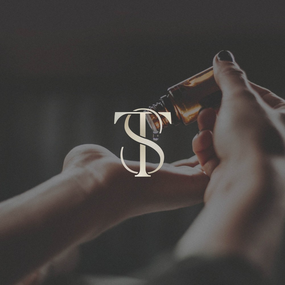 The Shahdokht - Logo Design - JM Graphic Design